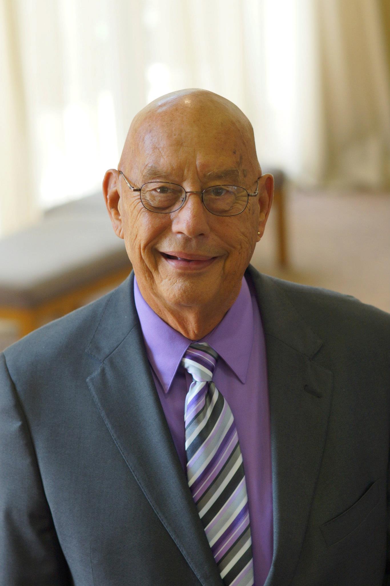 Remembering Larry Schnoor – National Forensic Association